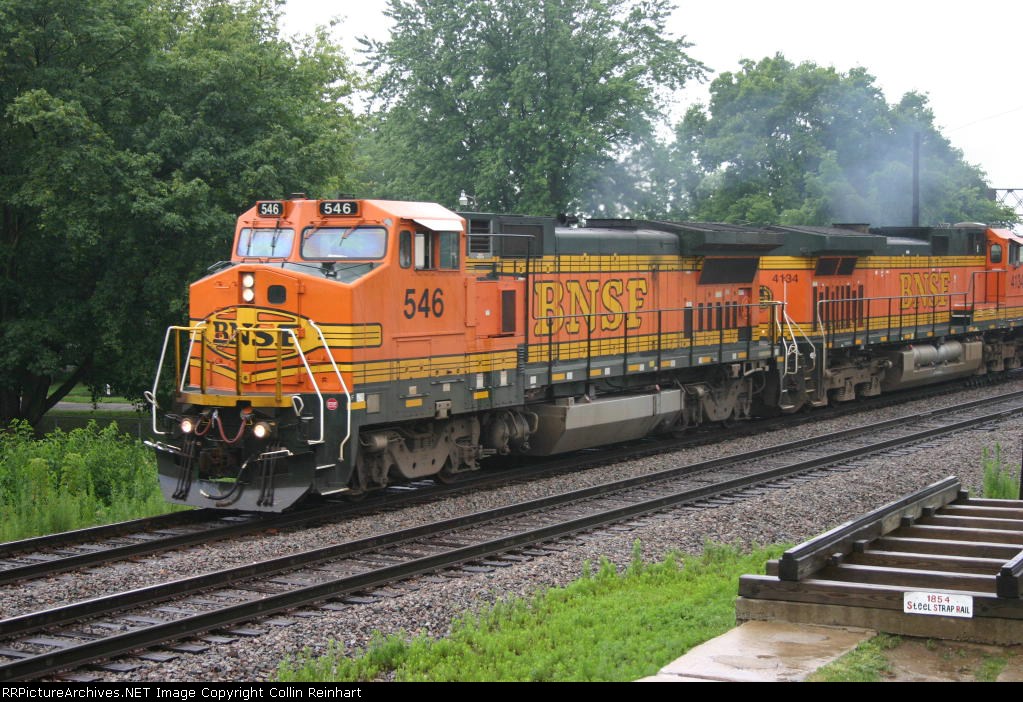 BNSF 546